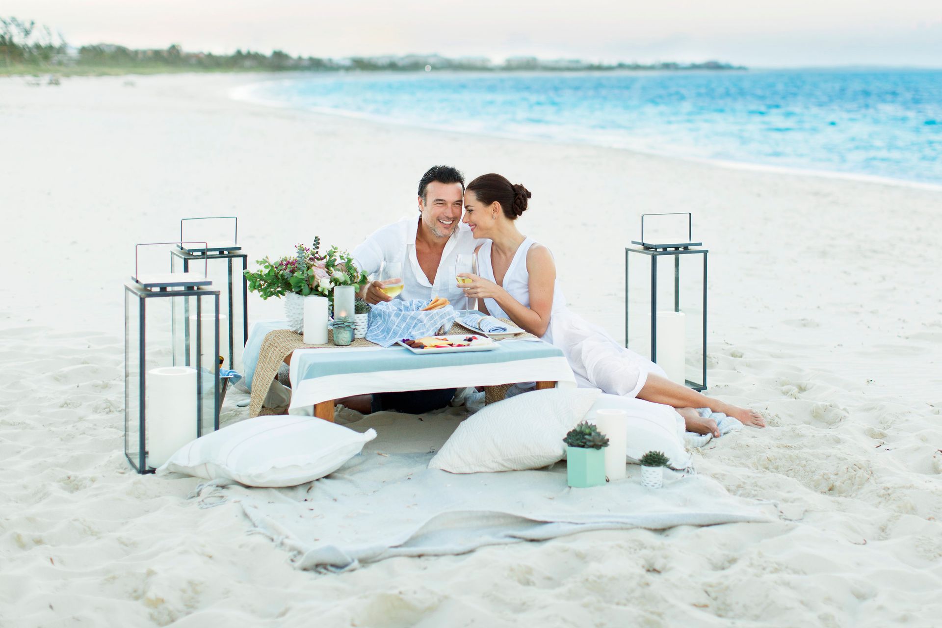 Beachfront Dining in Turks + Caicos | Wymara Resort + VIllas ...