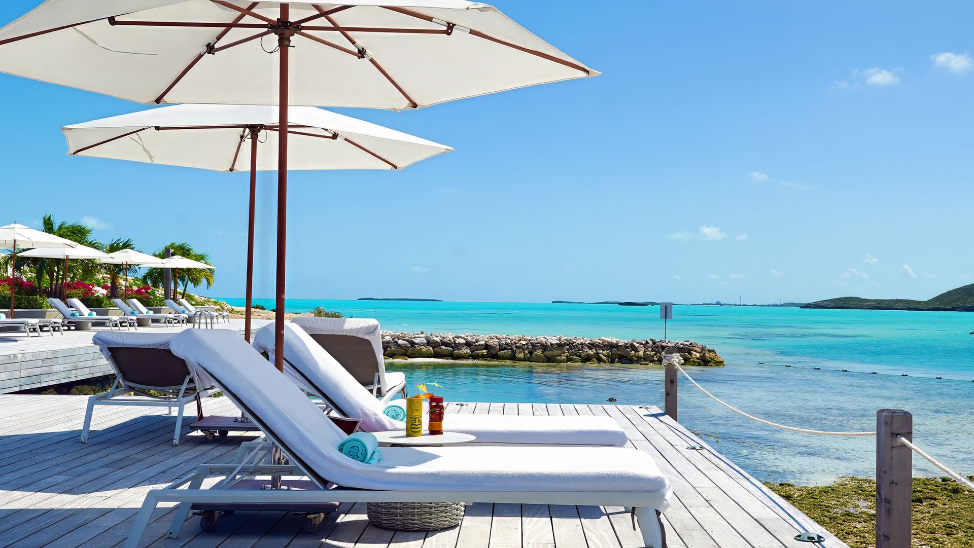 Dining + Drinks | Wymara Villas + Beach Club | Land + Sea Restaurant ...
