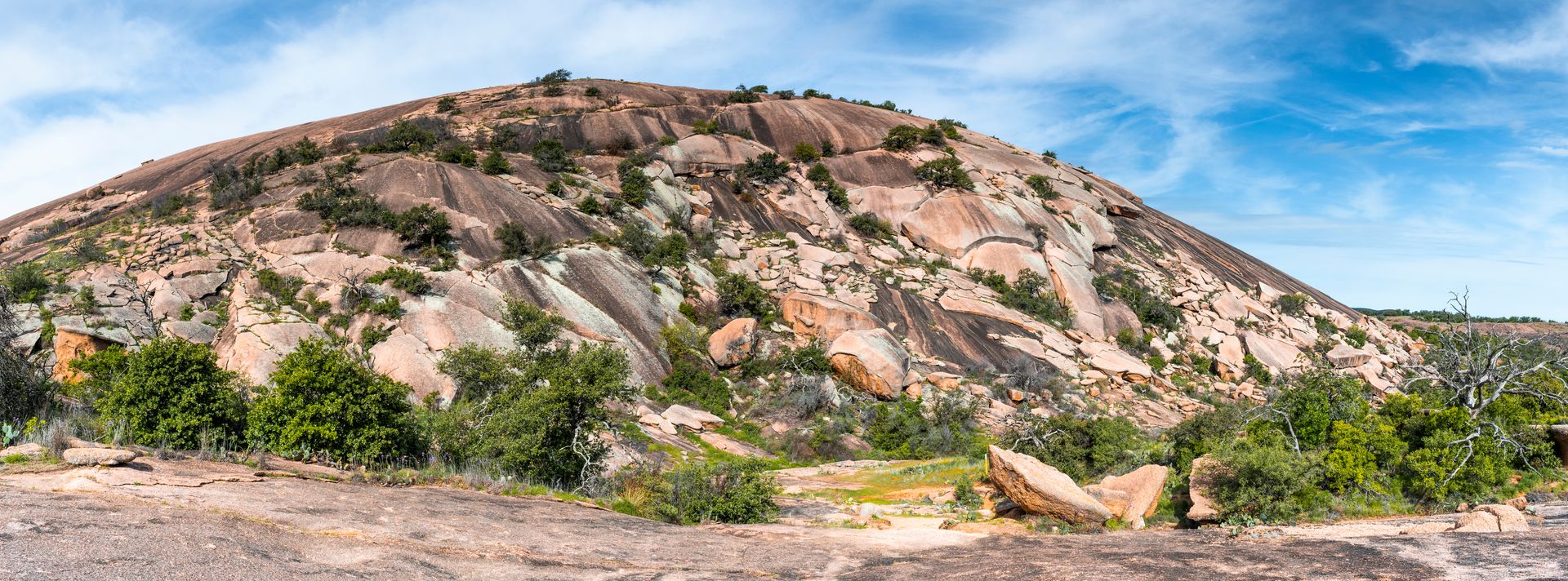 A Guide to Hiking the Enchanted Rock State Natural Area