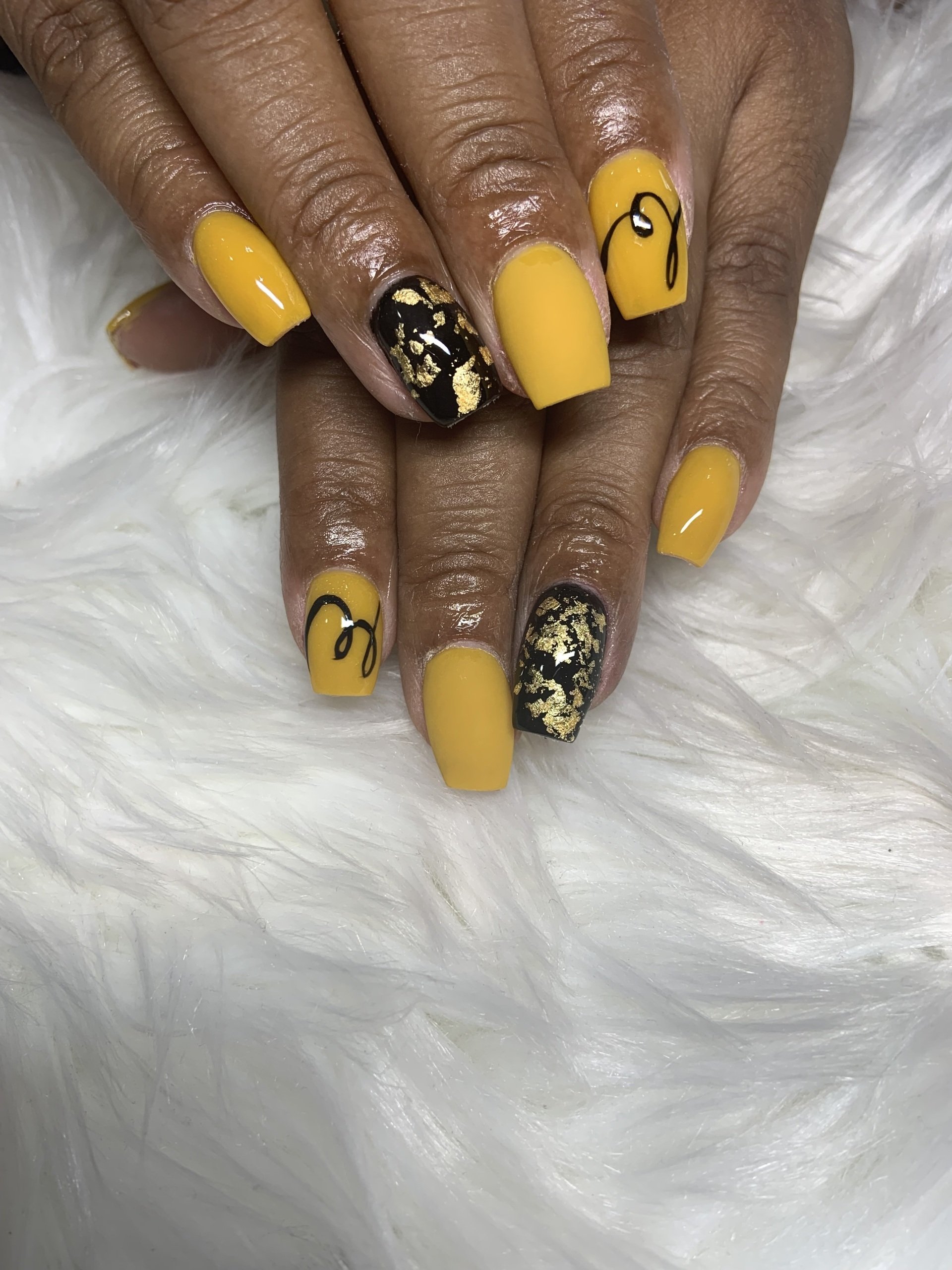Manicures & Pedicures | Crofton, MD | Avalon Nails