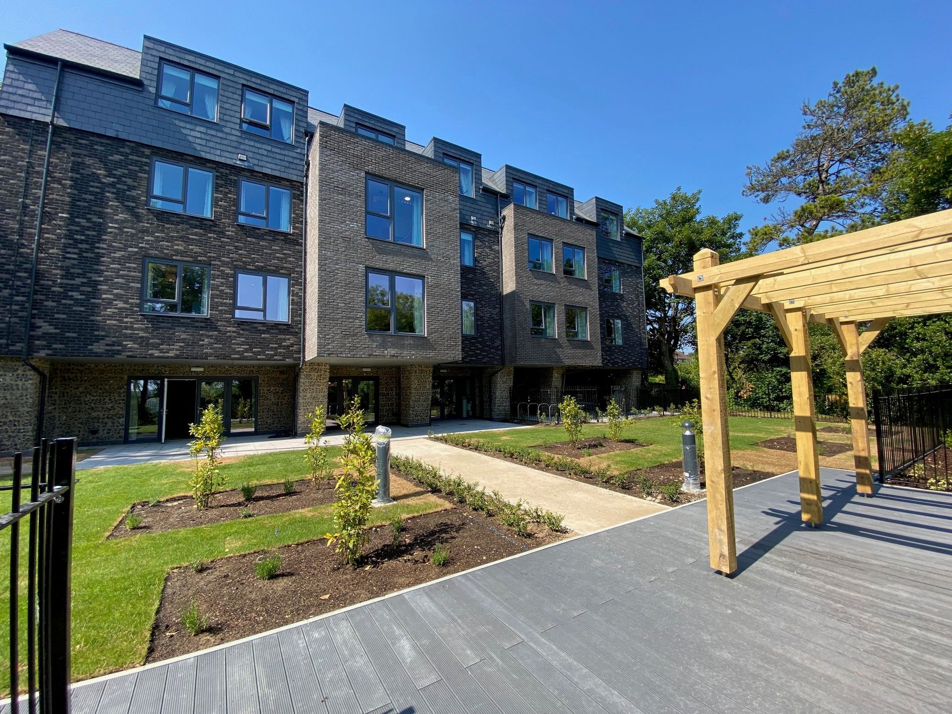 Southern Structures | Groundwork, Basements and Concrete Frames | Our work