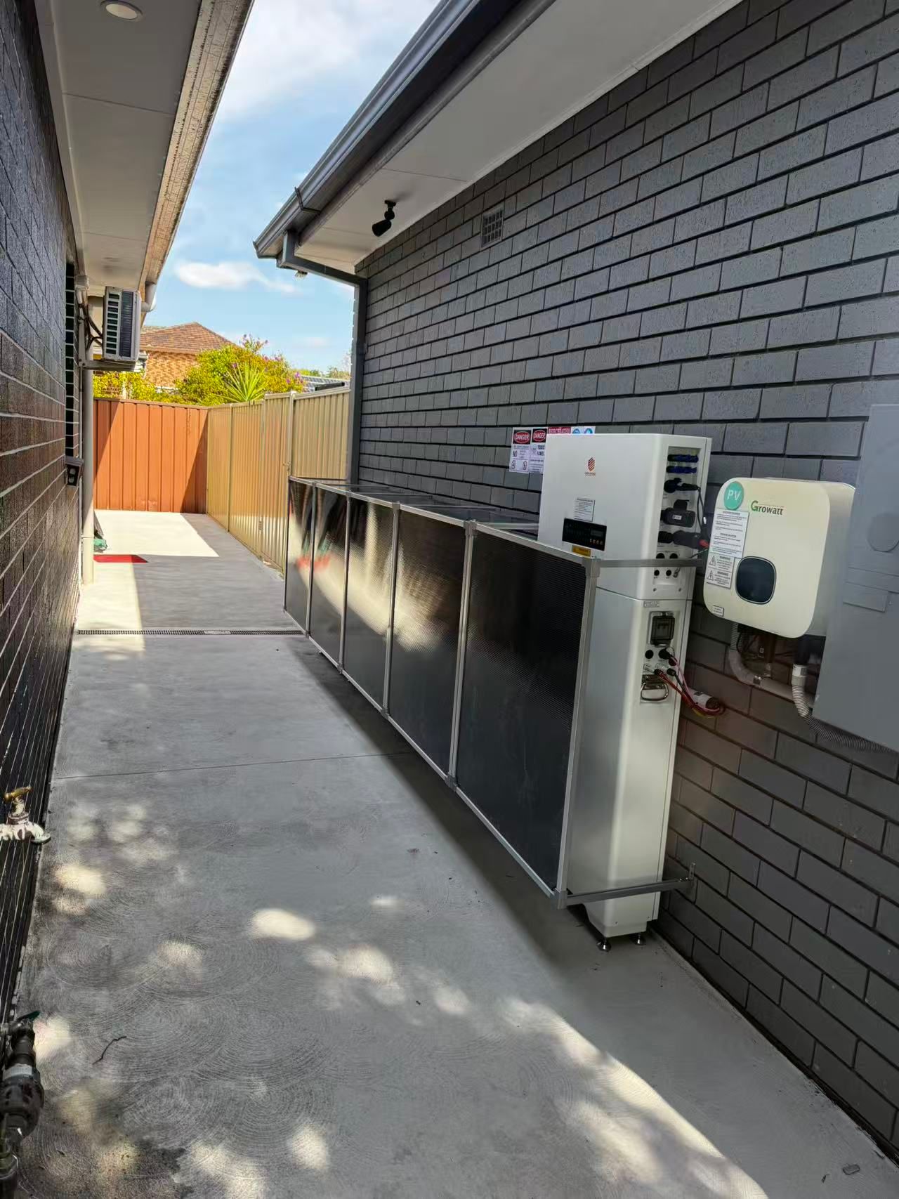 Solar Batteries Australia | Premium Storage & Expert Installs