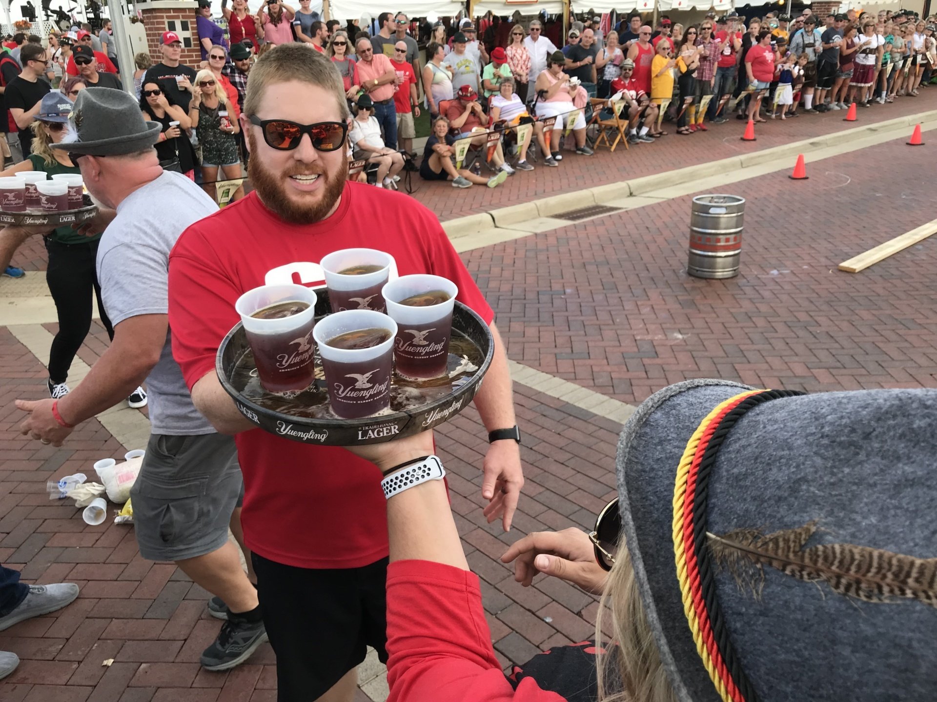 Minster Oktoberfest | Participate | Beer Tray Relay