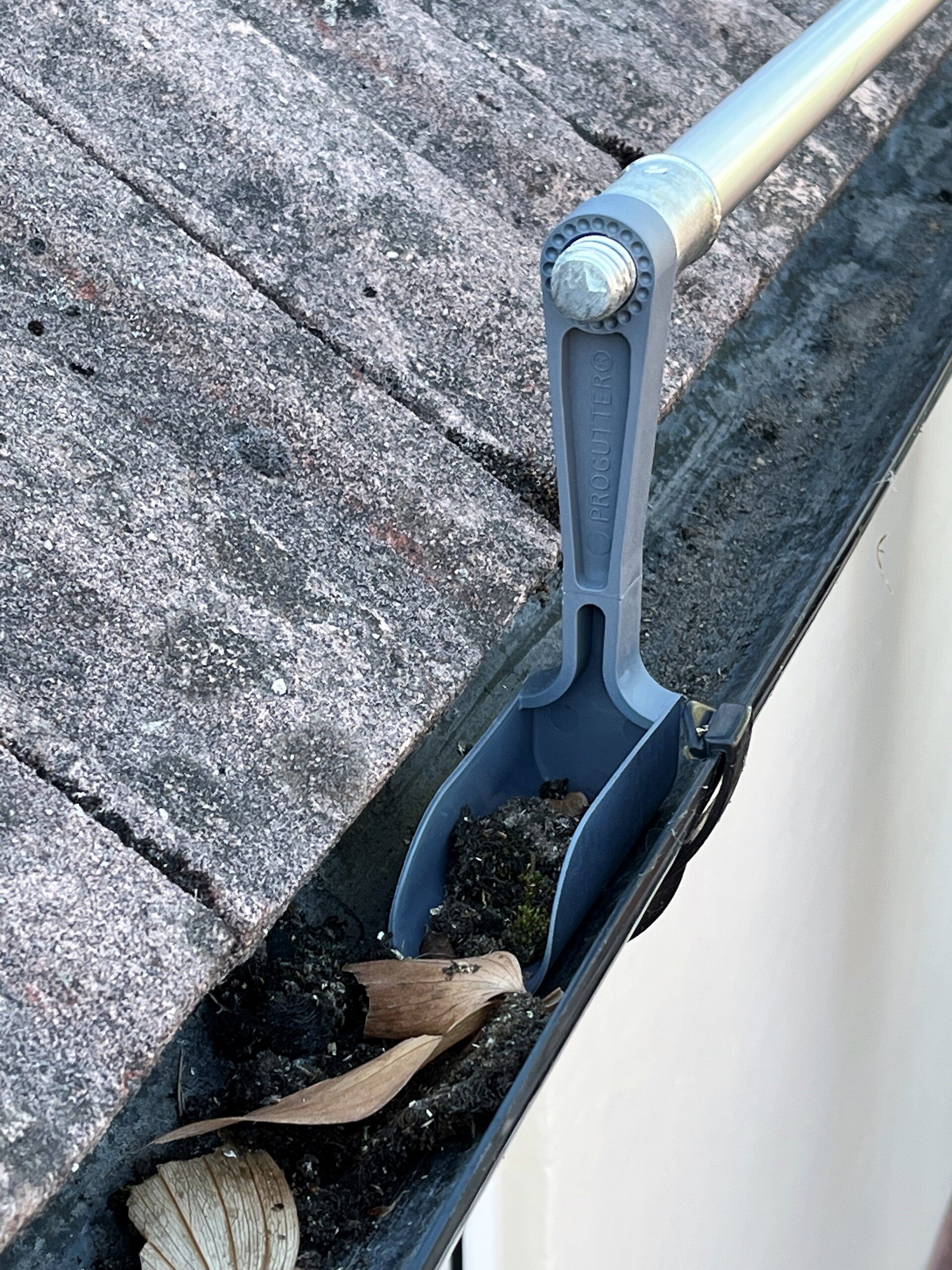 gutter cleaning