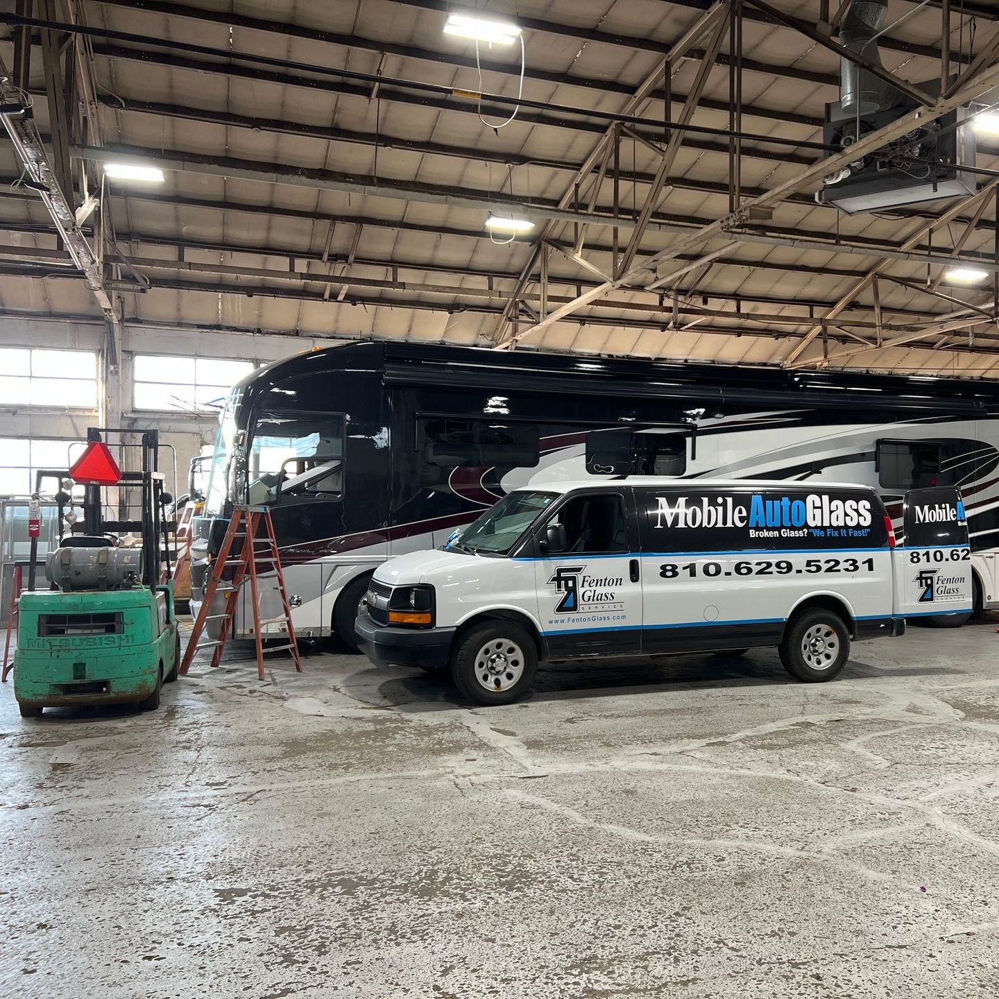 Fenton Glass Service | Auto, Residential & Commercial