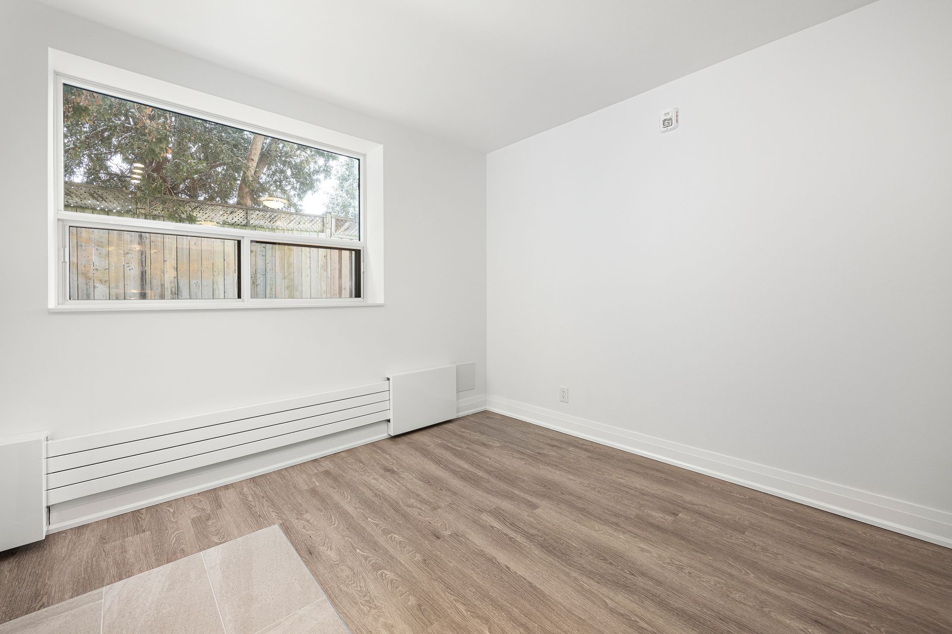 Gallery | View 2701 Eglinton Avenue