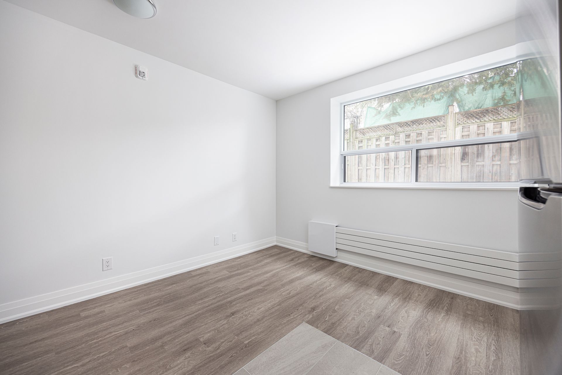 Gallery | View 2701 Eglinton Avenue