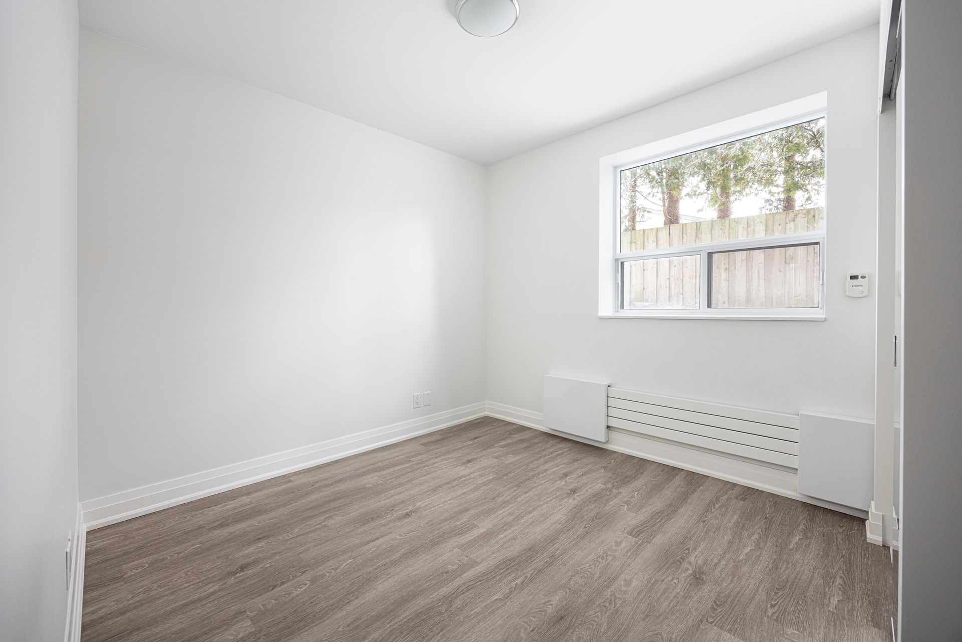 Gallery | View 2701 Eglinton Avenue