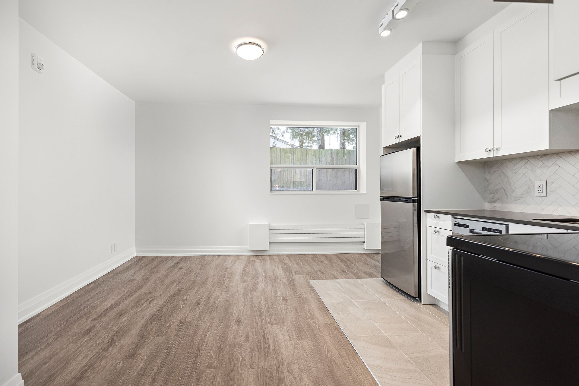 Gallery | View 2701 Eglinton Avenue