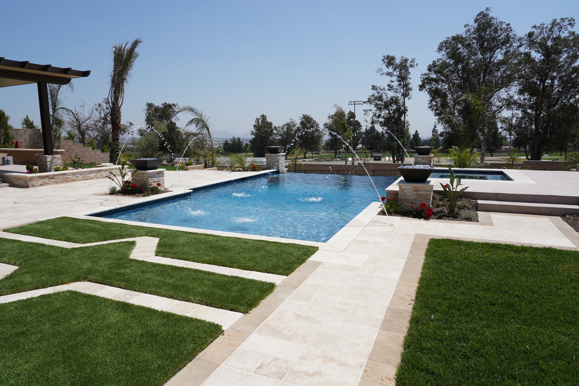 Infinite Luxury | Hansen Pools