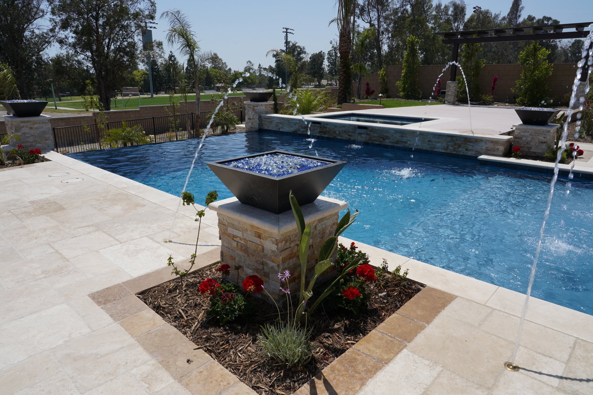 Infinite Luxury | Hansen Pools