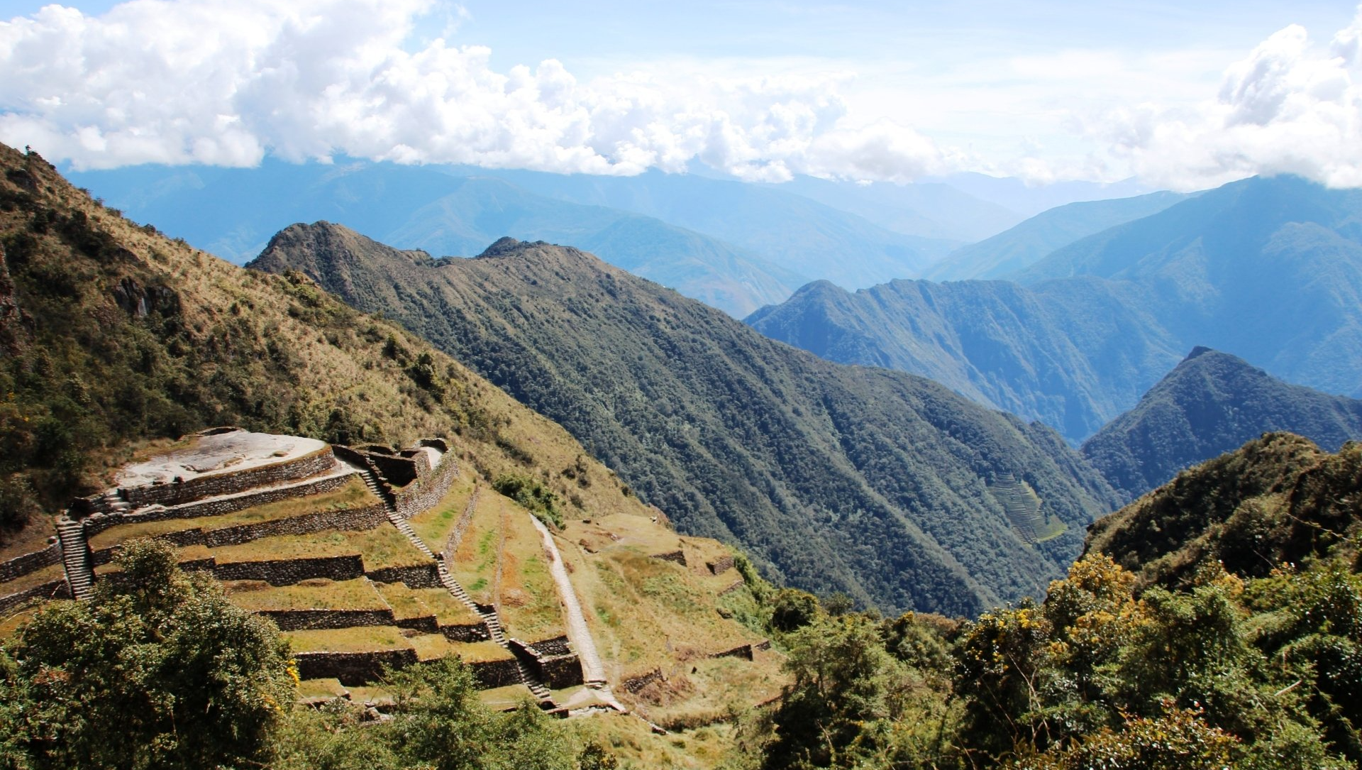 THE BEST OF CUSCO, THE SACRED VALLEY & MACHUPICCHU