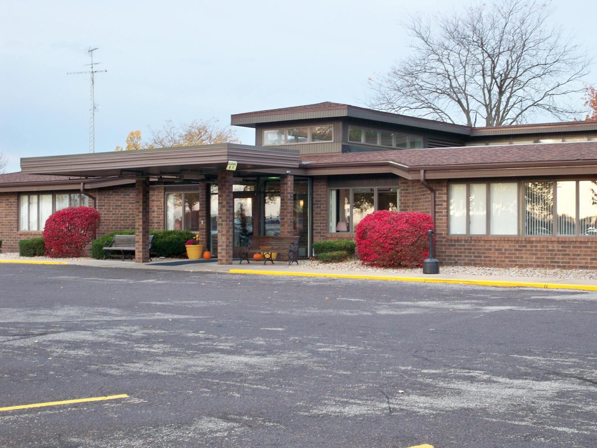 The Elms - Macomb, IL