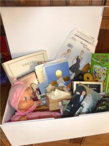How to Make a Memory Box for Residents with Dementia