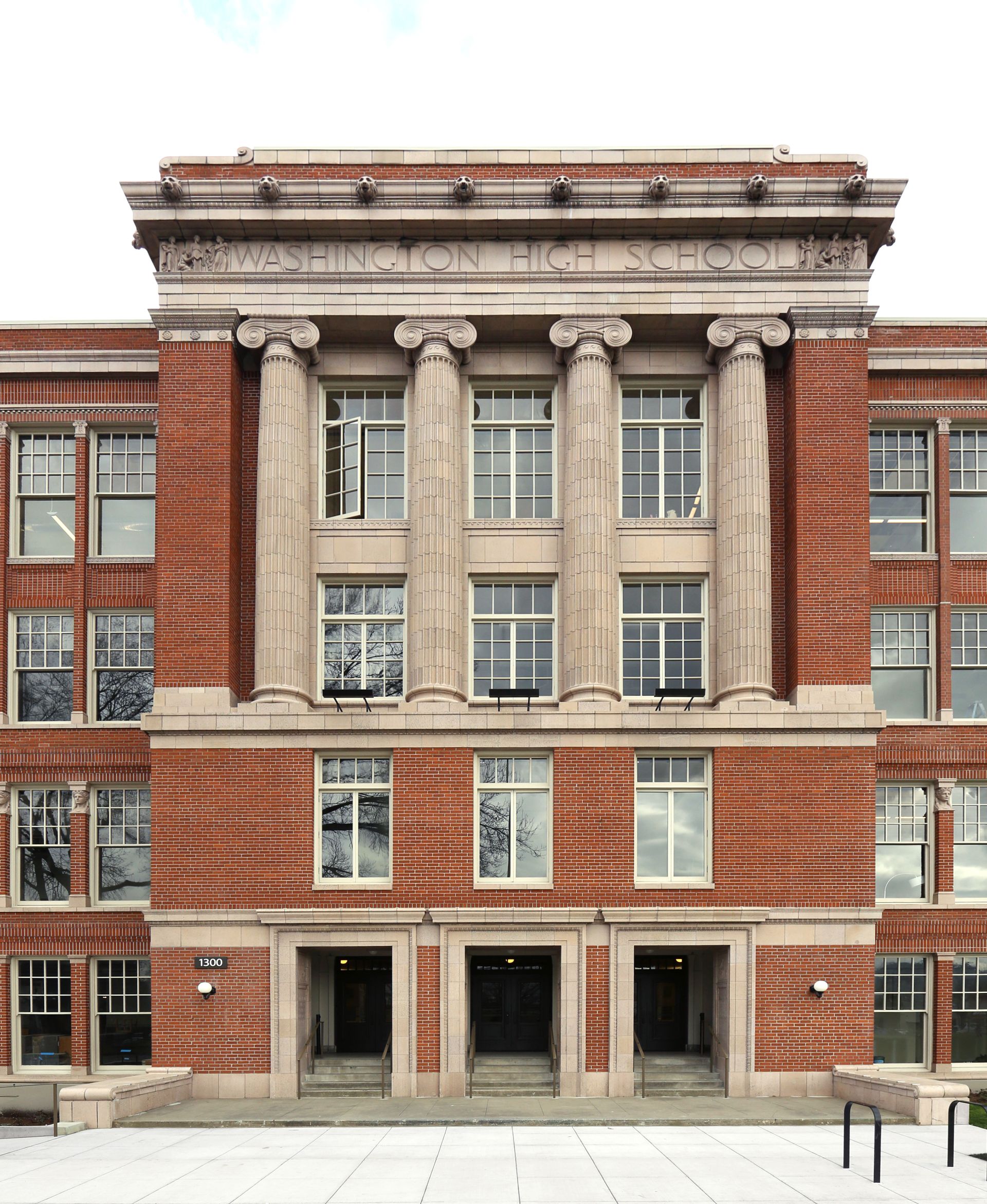 ARCIFORM | Commercial Building Projects