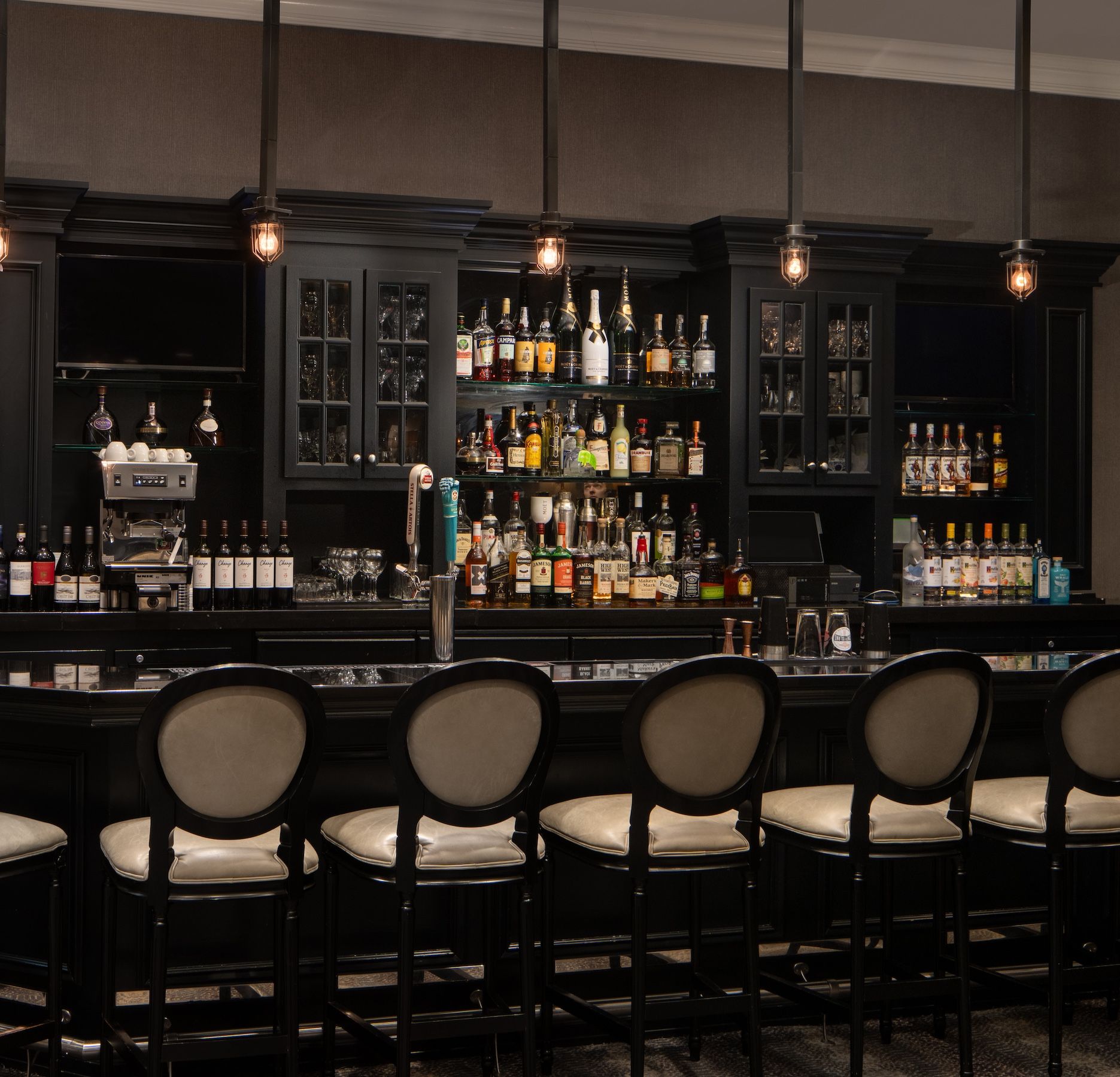 The Manhattan Club | The Club