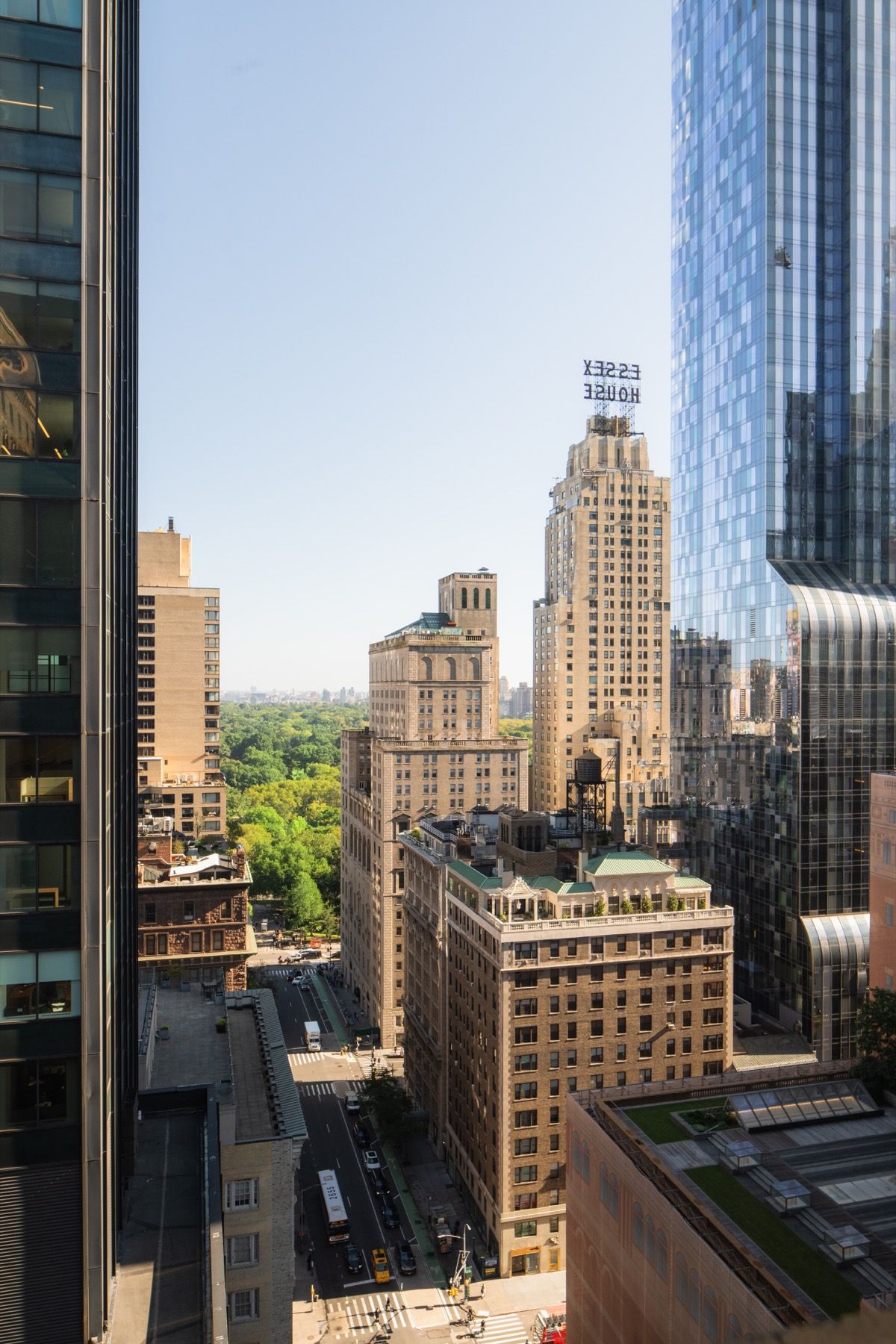 The Manhattan Club | Suite Details