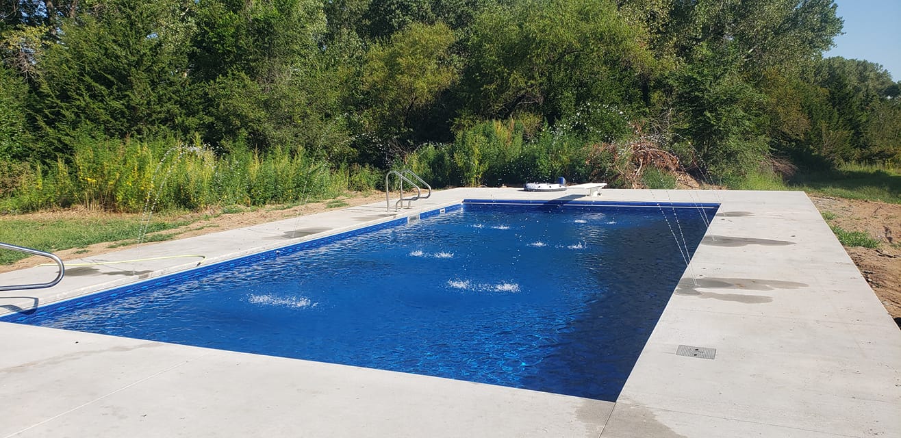 Donna's Pool & Patio | Pool & Spa Services - McPherson, KS