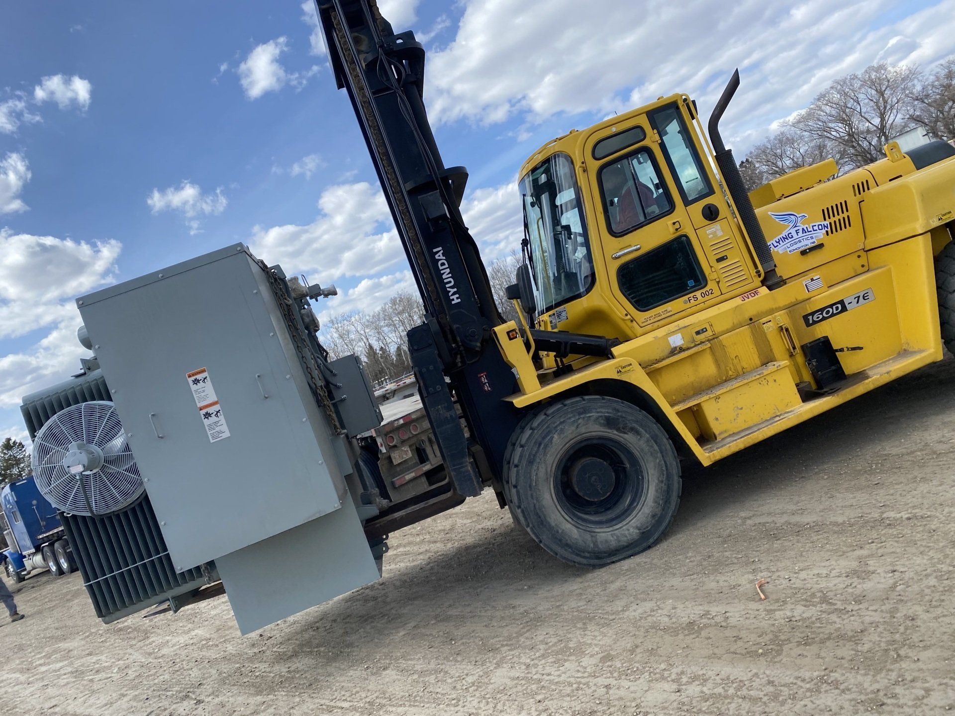 Montreal-Quebec-Flatbed-Transportation-Services