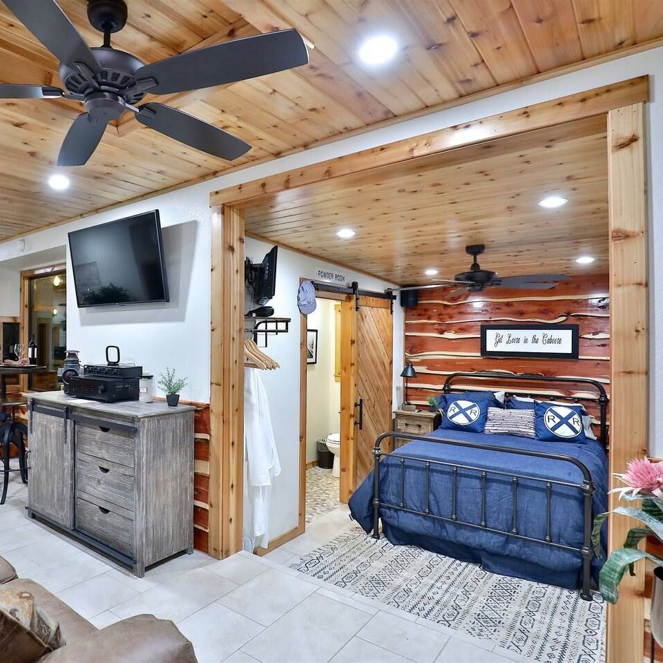 Texas Ranch Rentals | Private Airbnb on Flores Ranch