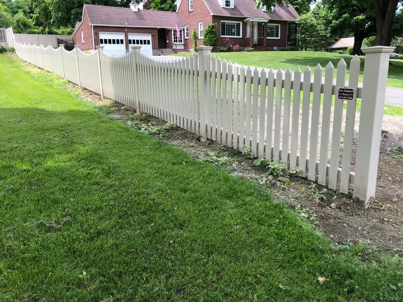 Vinyl Fence | Pittsfield, MA | New England Fence