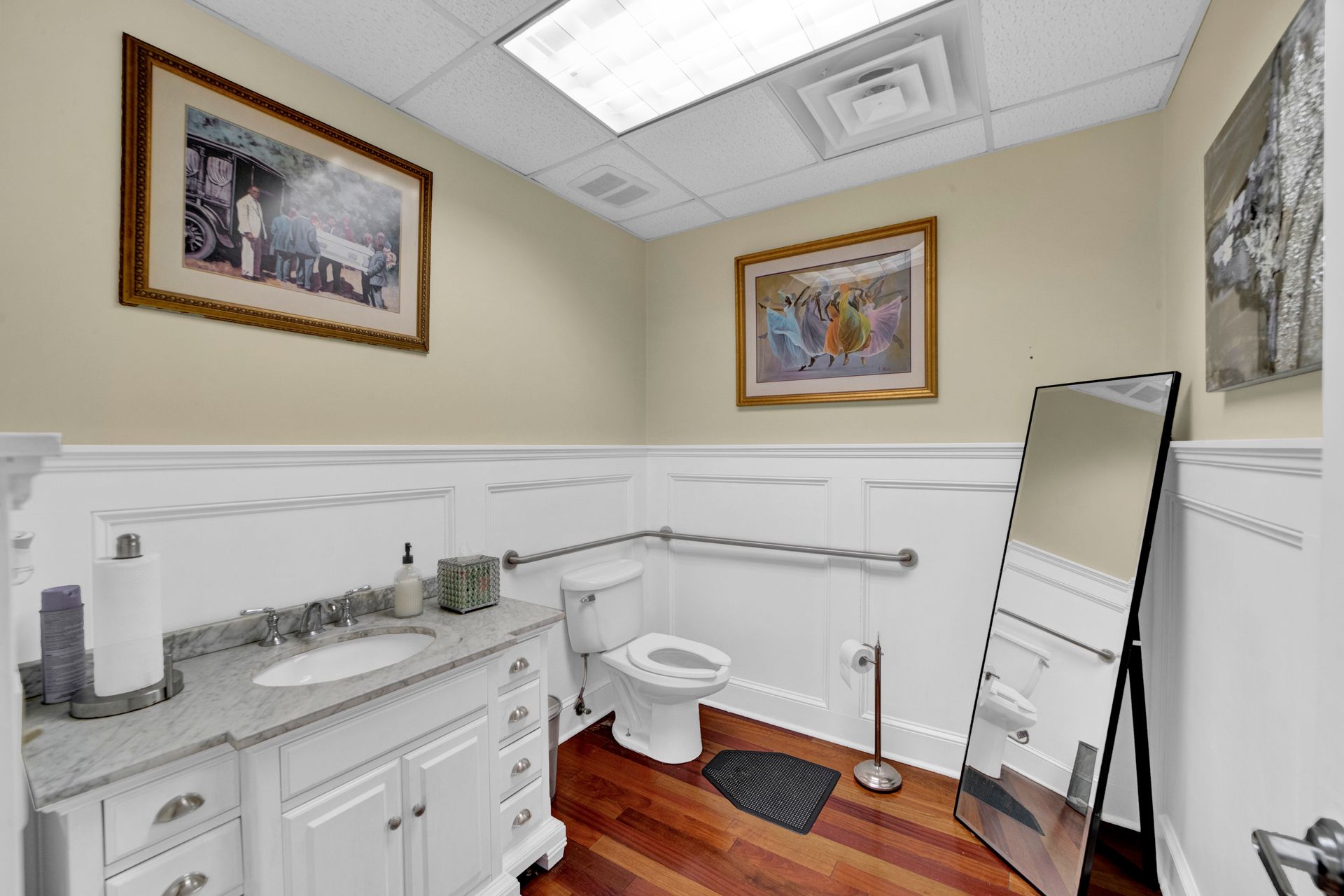 Our Gallery | Plinton Curry Funeral Home