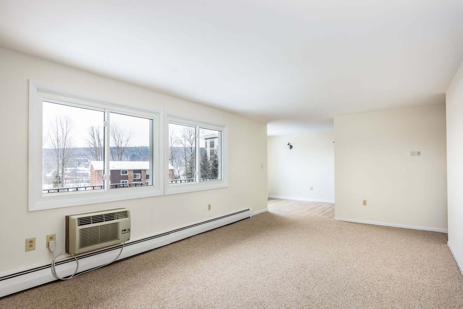 Wood Ridge Apartments, managed by Laral Management Apartments in ...