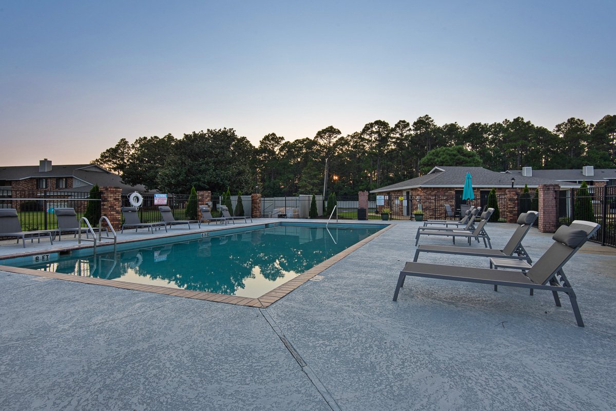 Apartments near Pensacola FL | 1, 2, and 3-Bedrooms | Hunter’s Pointe