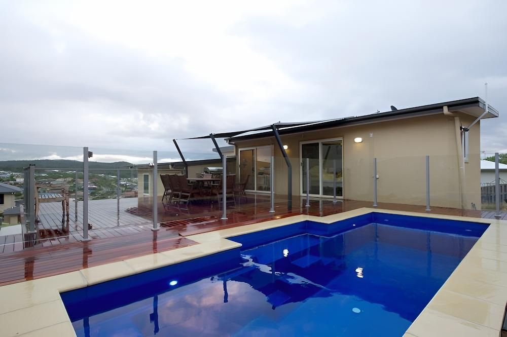 Pool Lighting in Townsville | Sun City Pools
