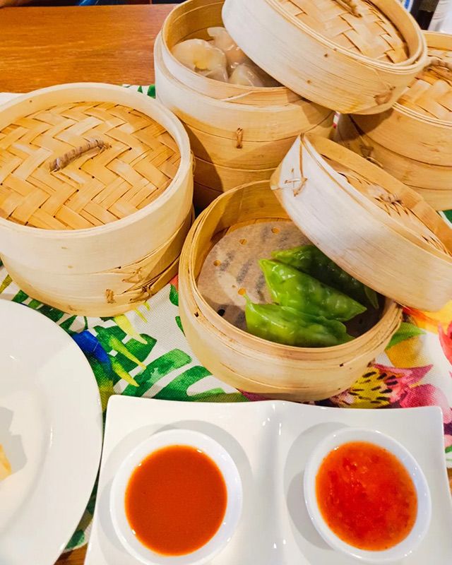 The Parrot Bar | Restaurant in Nanum