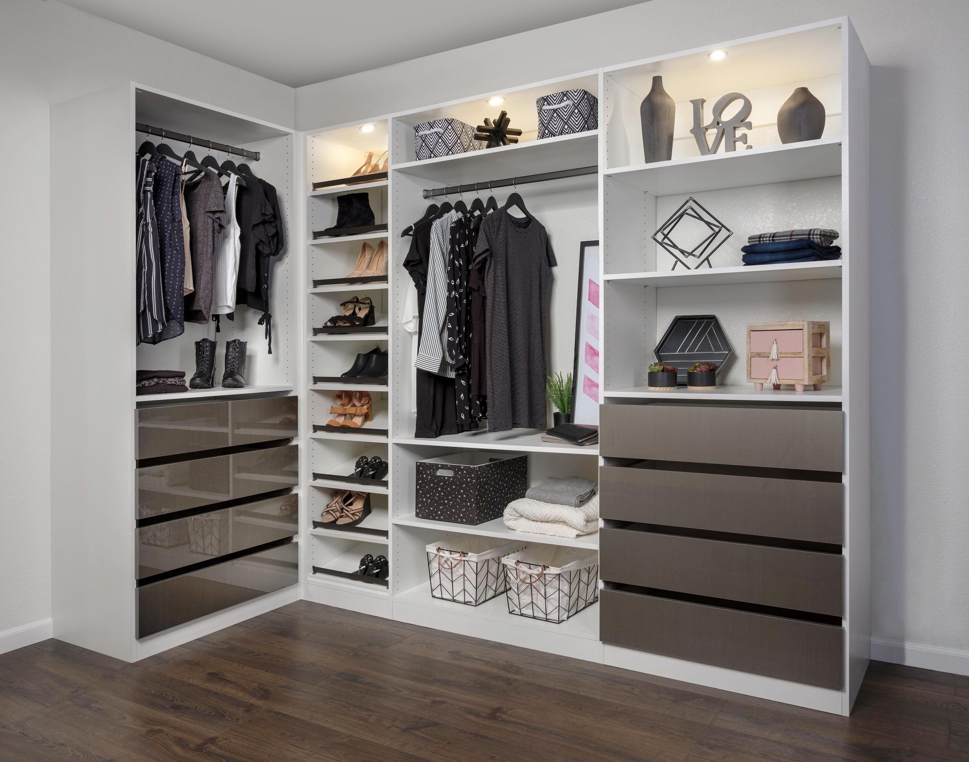 Closet Organizers | Custom Closets | Closet Accessories
