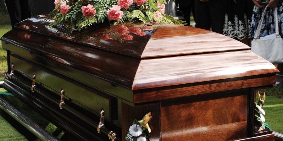 Traditional Services | Stockham Family Funeral Home