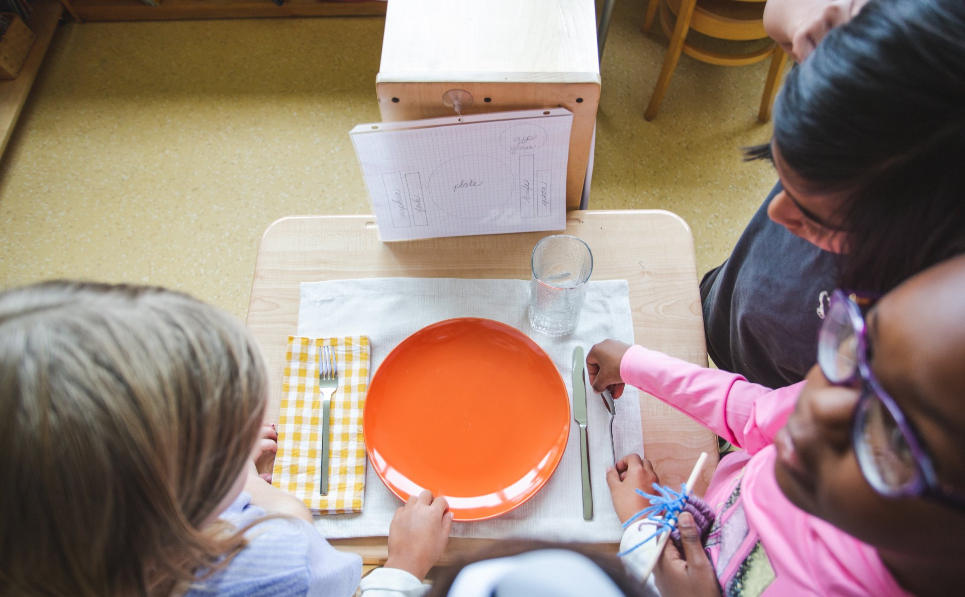 Lower Elementary Program | Milwaukee Montessori School