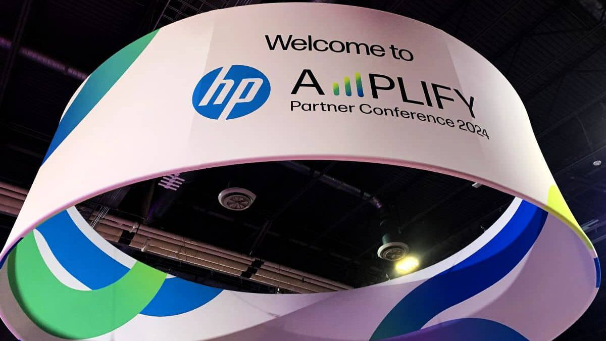 Are You Future Ready? HP, EMC3, and Smartstage All Are!
