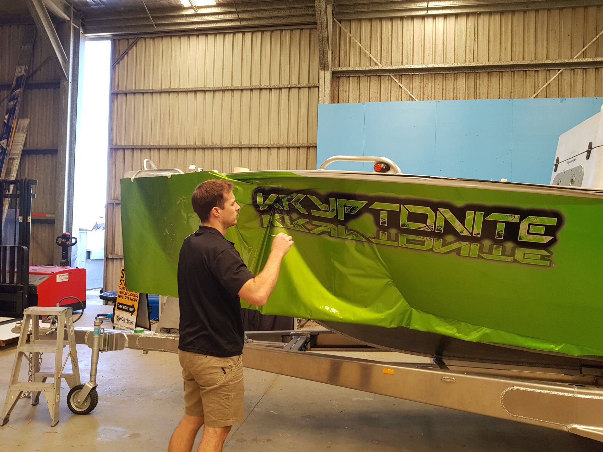 Custom Signs Mackay & Surrounds | Sun City Signs Mackay