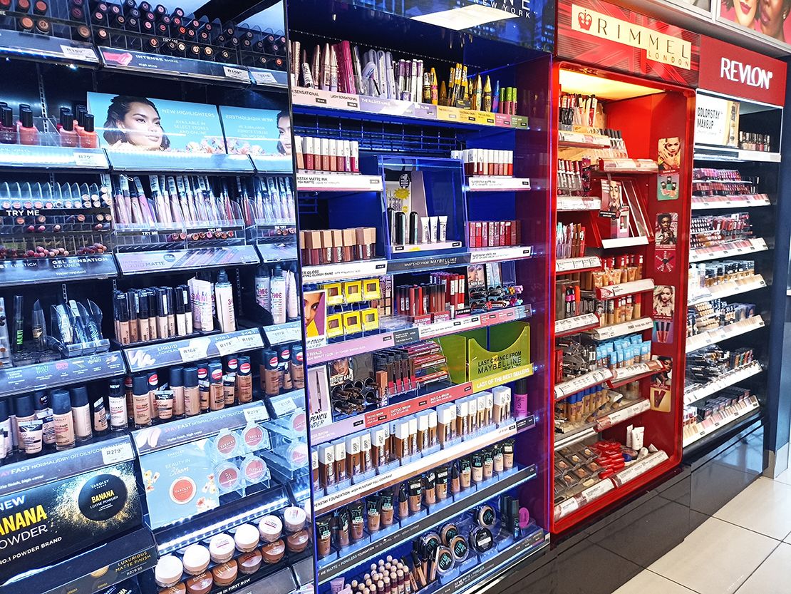 Experiential v Traditional Retail Displays: Which Strategy Wins?