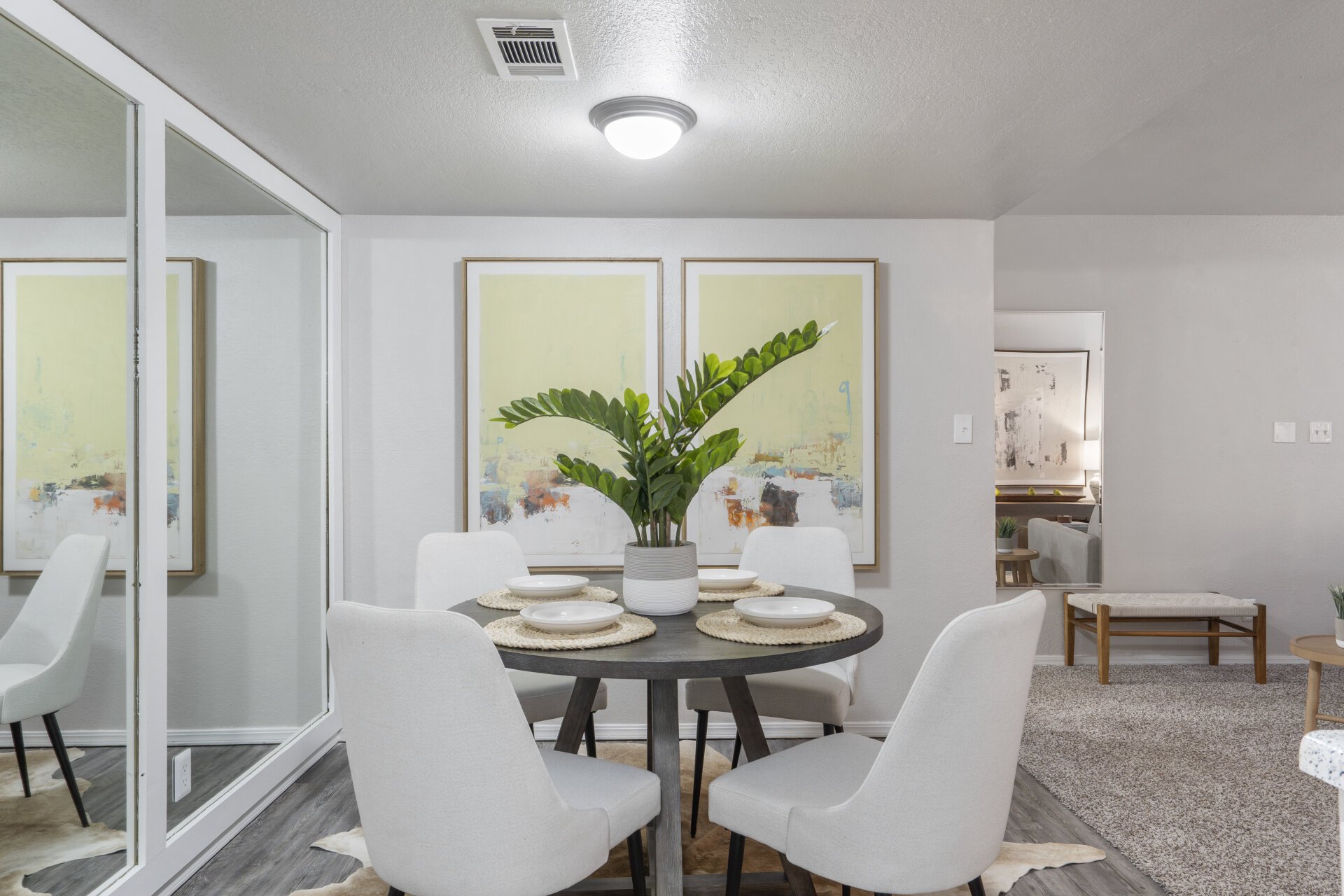 Tulsa, Oklahoma Upscale Apartment Features & Amenities