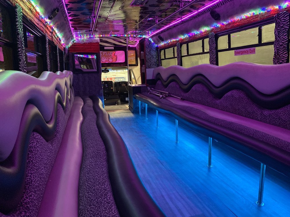 Big Blue (15-25 Passengers) — Fur Bus | Atlanta's Best Party Bus