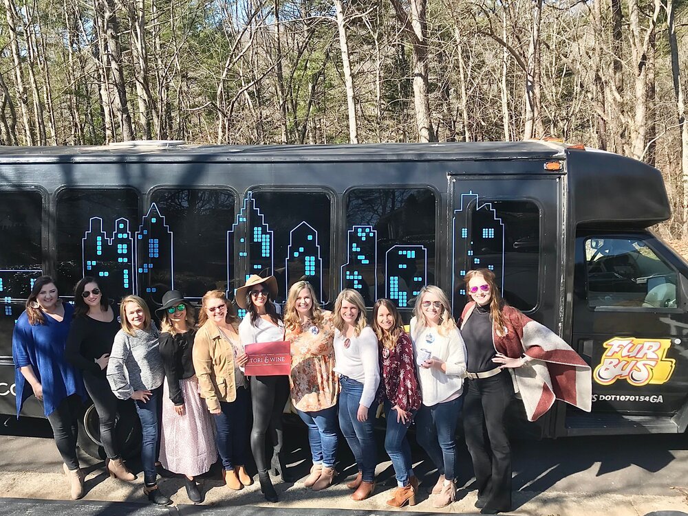 Premium Wine Tour Party Bus | Book Wine Tour In North Georgia — Fur Bus ...