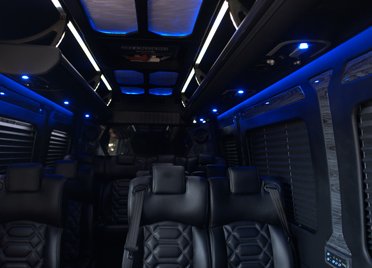 Home [www.phoenixtransportationsf.com]