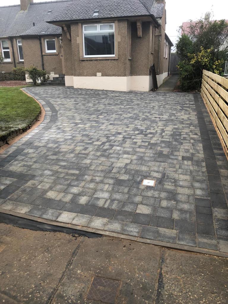 Monoblocking installations from Edinburgh Paving Solutions