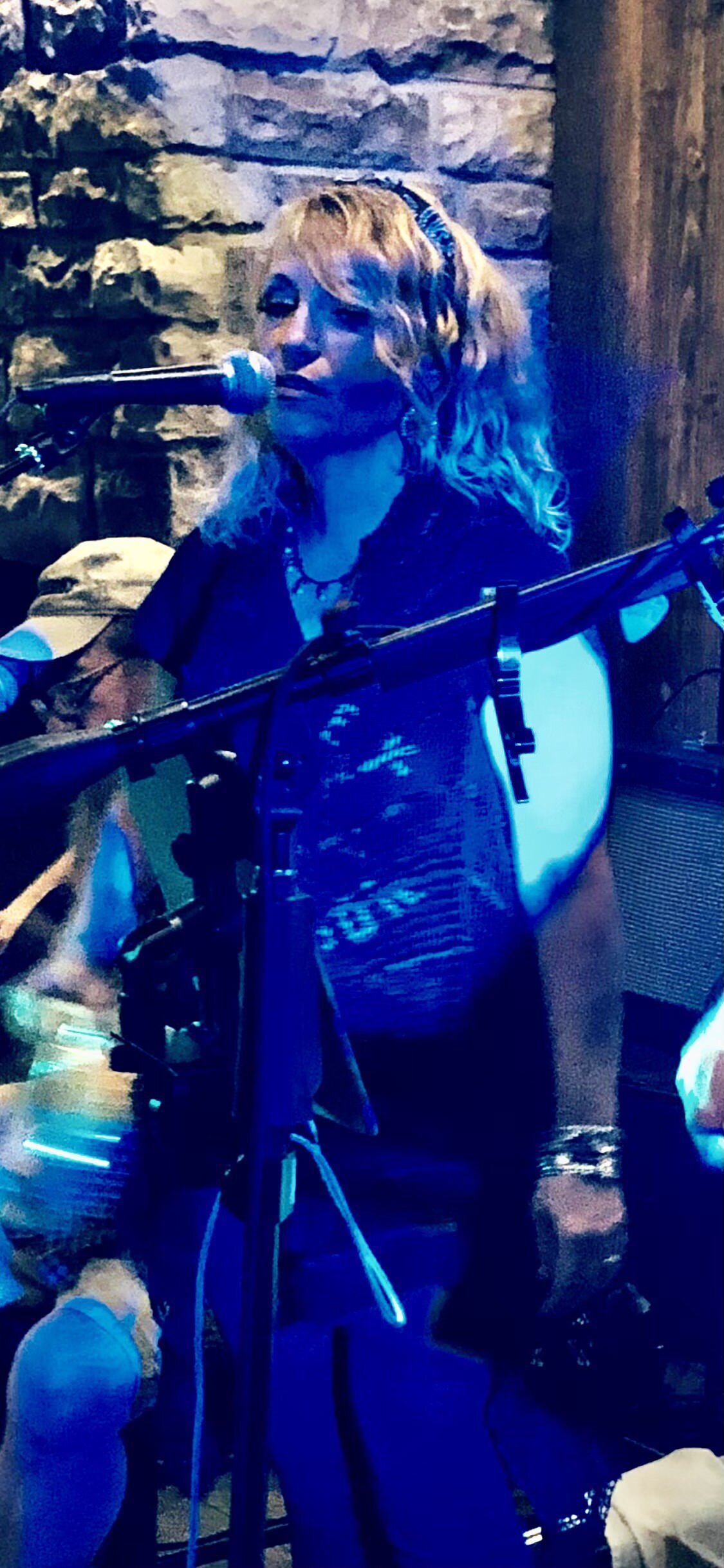 Vocal harmonies with an 60's twist | What About Jane Band