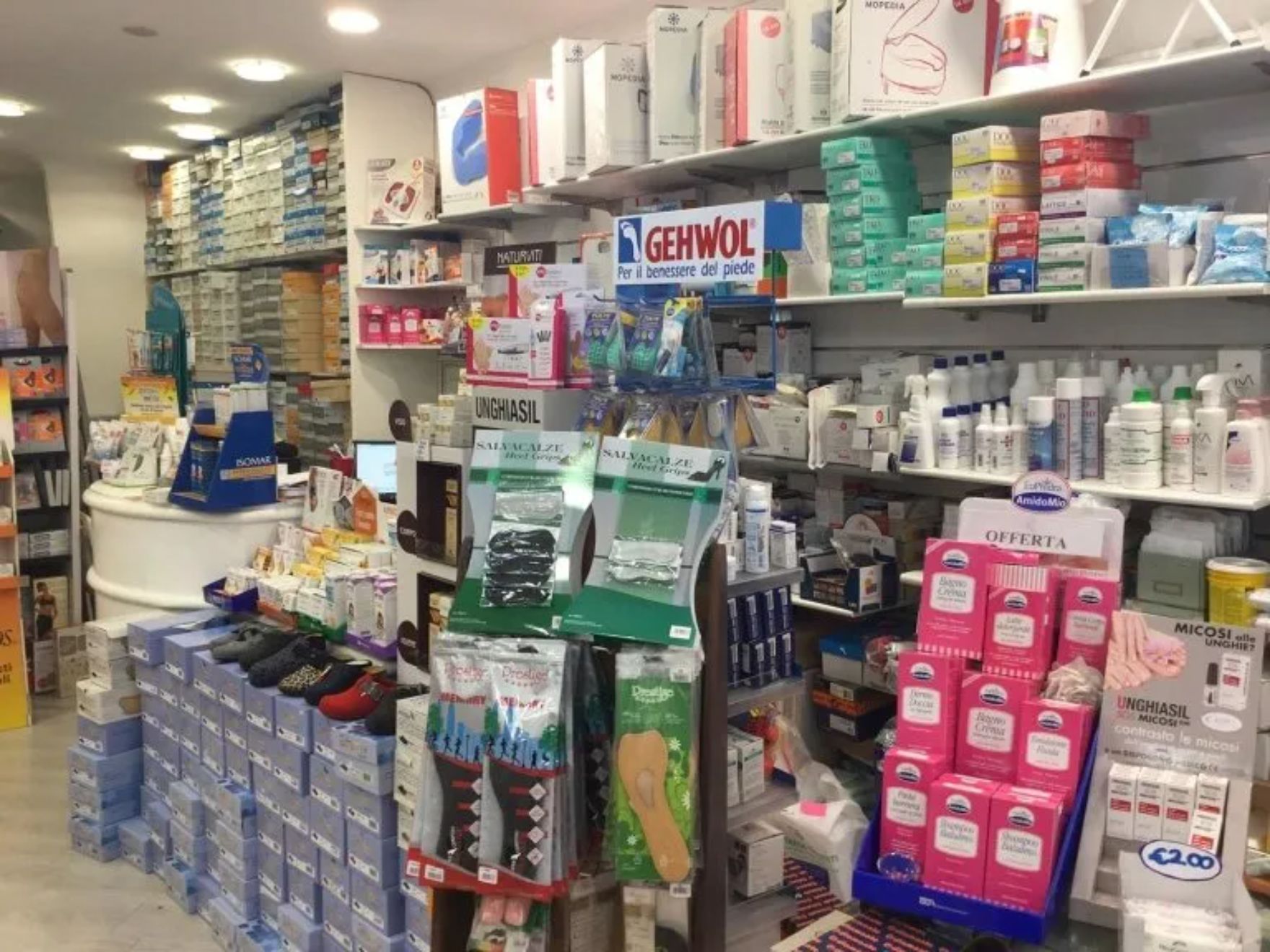 Prodotti sanitari - Roma - Sanitaria Talenti - Il negozio