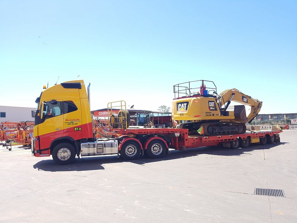 Heavy Machinery Transport Moranbah | SureLift Crane Hire