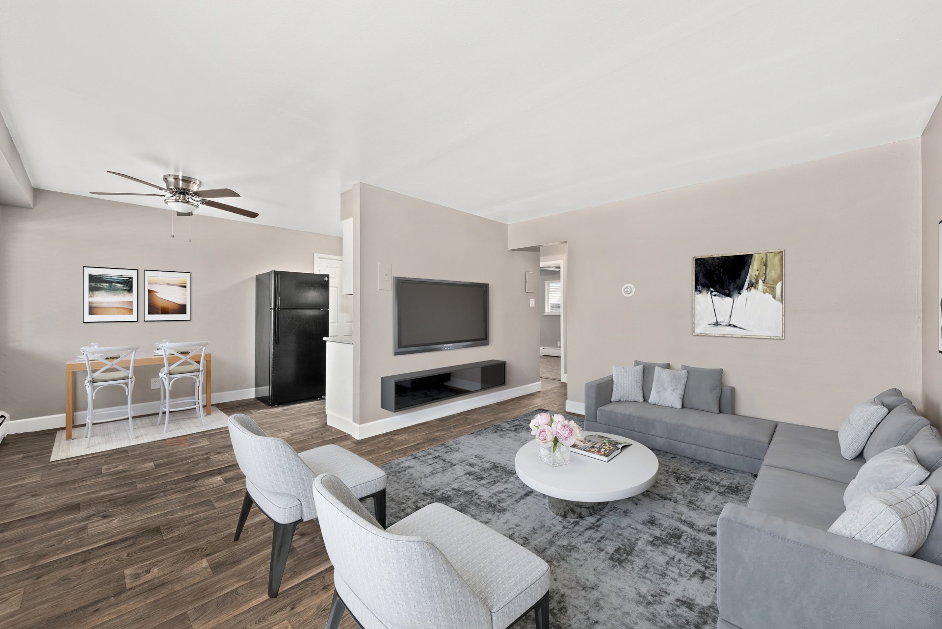 The Phoenix Apartments | Live near Downtown Brighton