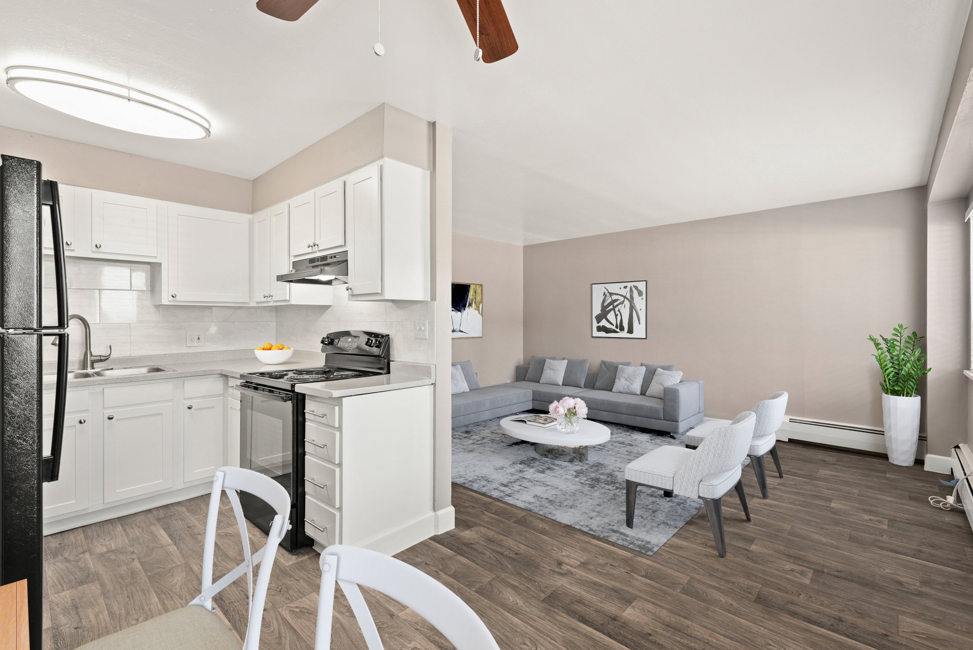 The Phoenix Apartments | Live near Downtown Brighton