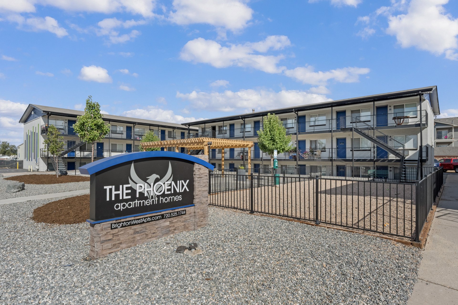 The Phoenix Apartments | Live near Downtown Brighton