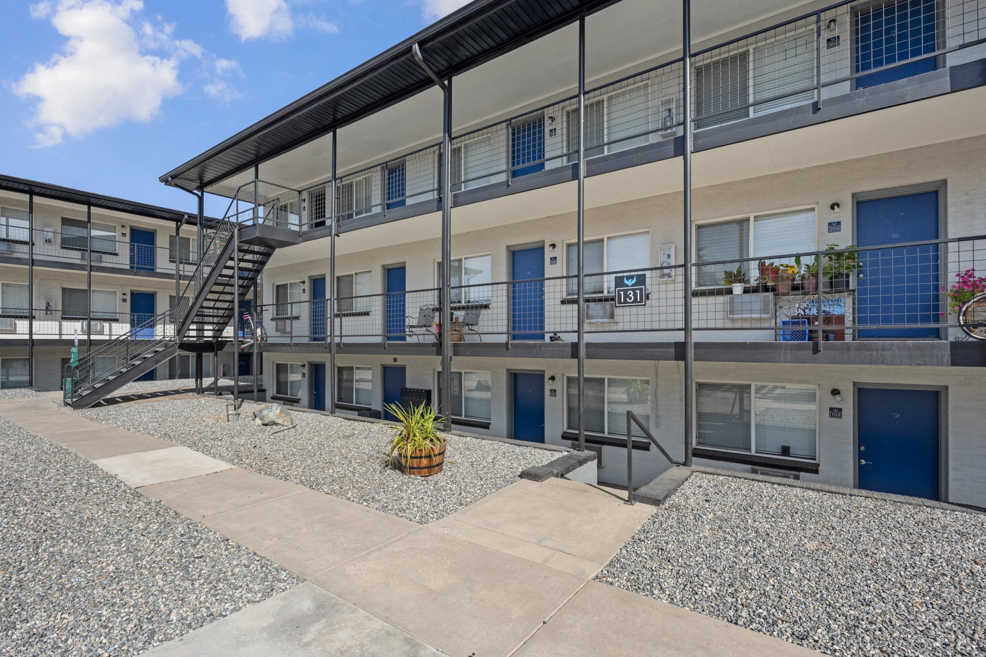 The Phoenix Apartments | Live near Downtown Brighton