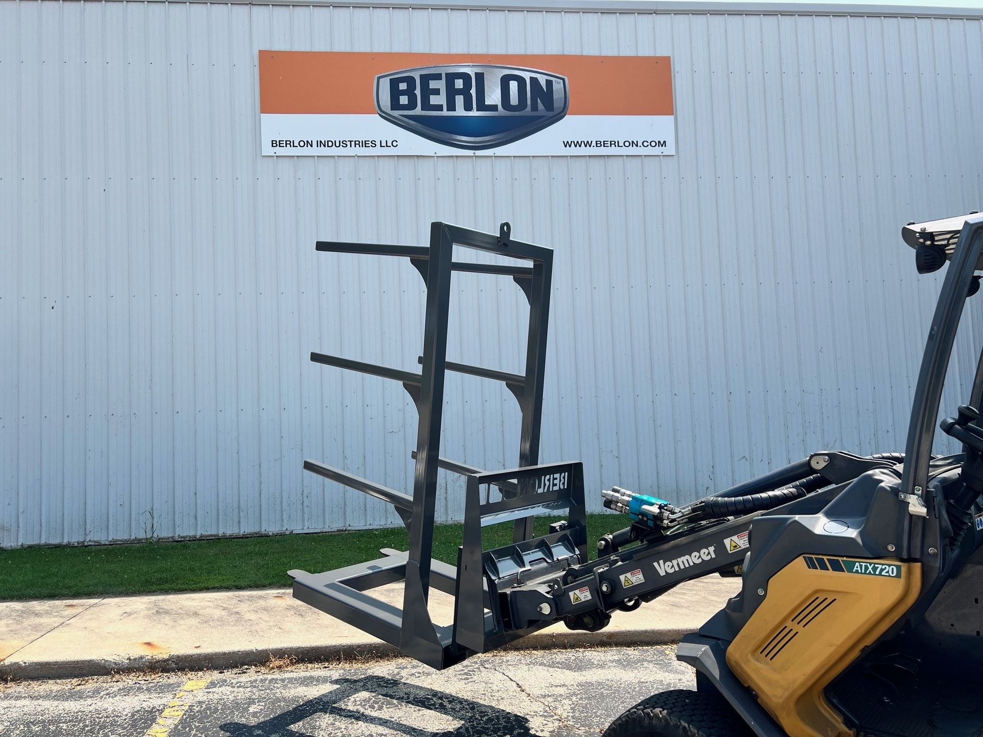 Bucket Rack-4 | Berlon Industries
