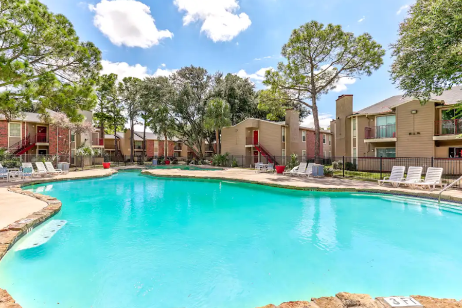 Crescent At Cityview 1100 Langwick Dr, Houston, TX 77060